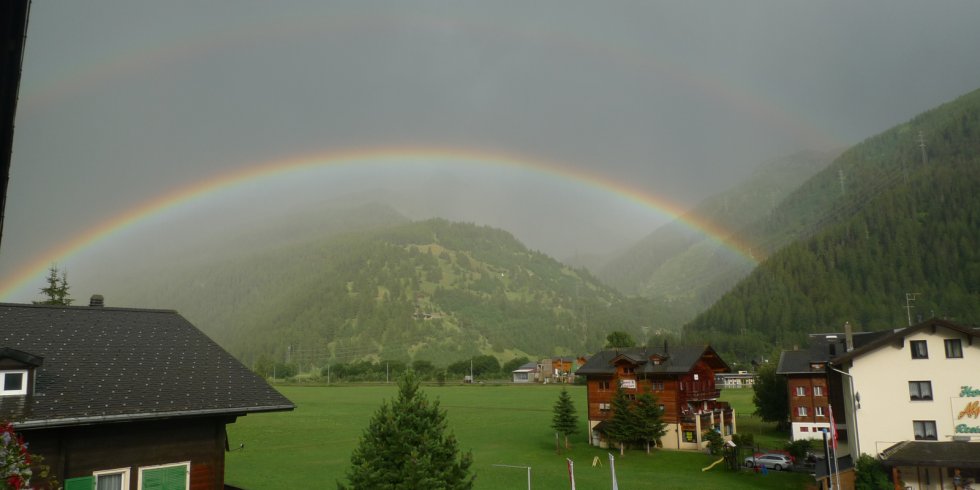 Hotel Astoria Ulrichen | Hotel Astoria im Obergoms in Ulrichen ...