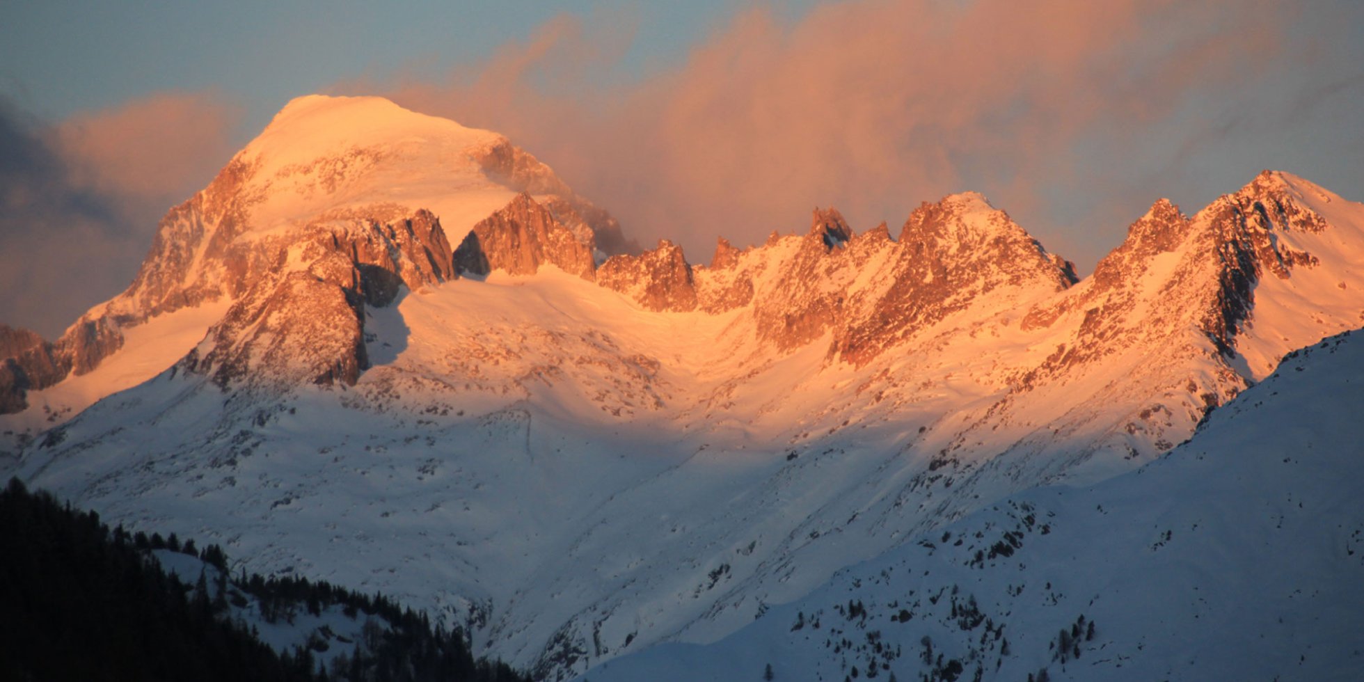 Hotel Astoria Ulrichen | Hotel Astoria im Obergoms in Ulrichen ...