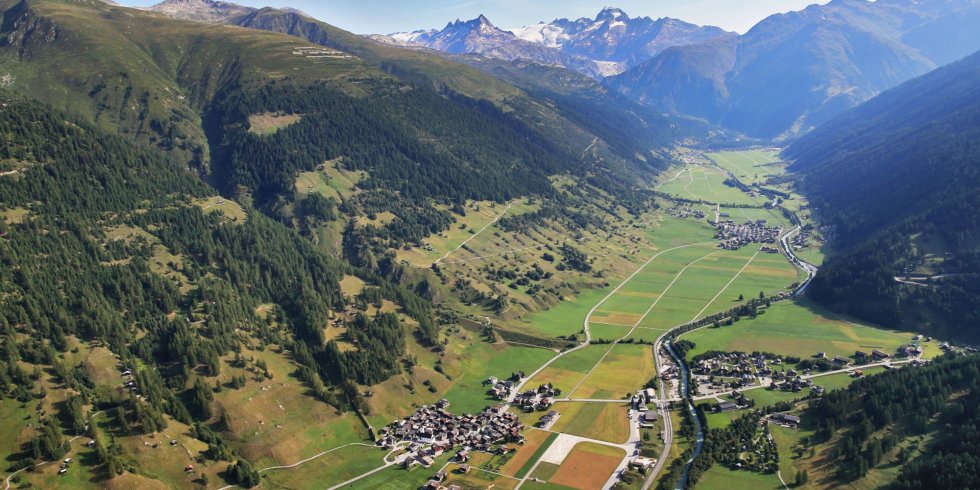 Hotel Astoria Ulrichen | Hotel Astoria im Obergoms in Ulrichen ...